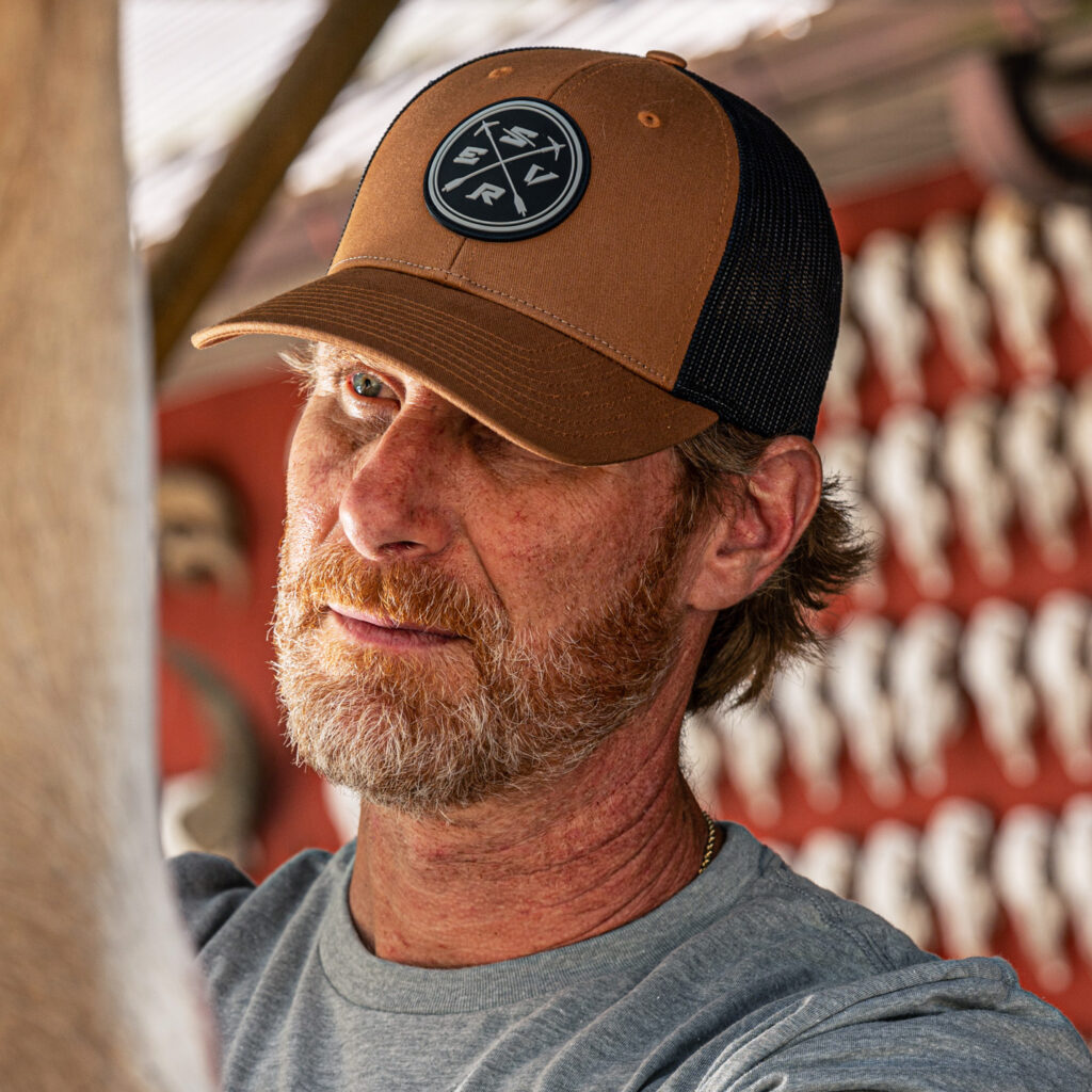 SEVR CIRCLE LOGO HAT - BROWN - Sevr Broadheads
